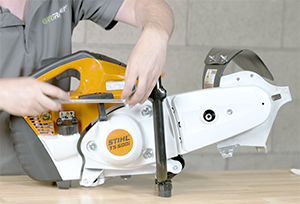 Product Assembly – MiniTrencher